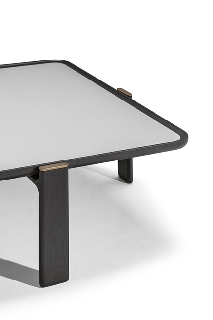 Кофейный столик Duo Low Table от Poltrona Frau на заказ – купить в ...